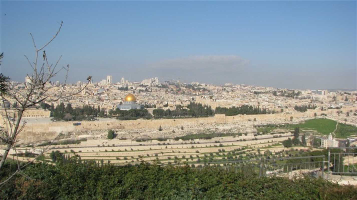 9 REASONS ISRAEL SHOULD BE ON YOUR BUCKET LIST - RevWords